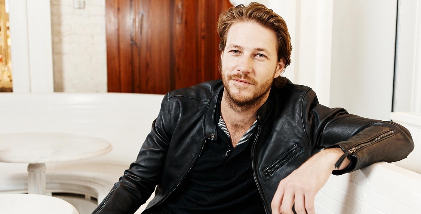 luke bracey